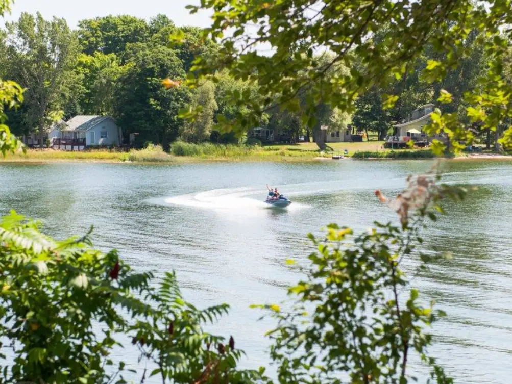 Prince Edward County Resorts | Great Blue Resorts